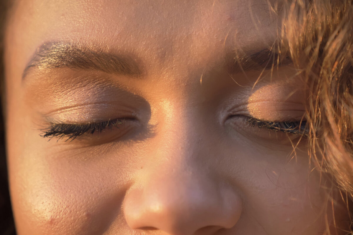 Eyelid Twitching Superstition: Know the Hidden Meaning of Left and ...